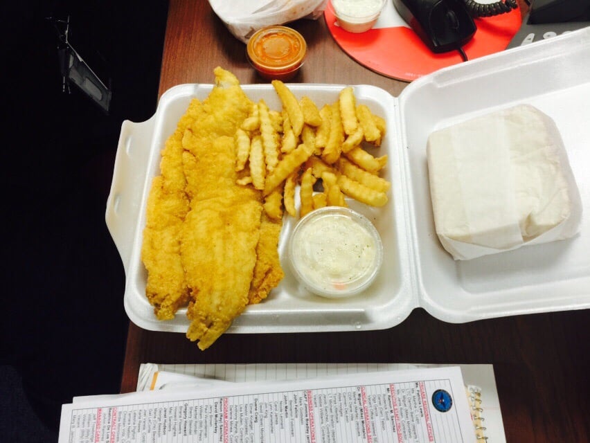 Dave’s Seafood & Subs - 13 Photos & 18 Reviews - Delis - 3235 Columbia ...