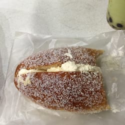 Mayflower Bakery & Cafe - 33 Photos & 56 Reviews - Bakeries - 1008 Race ...