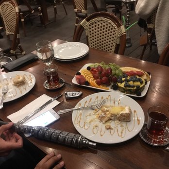 Rocca Cafe Lounge - 427 Photos & 288 Reviews - Turkish - 2712 Emmons ...