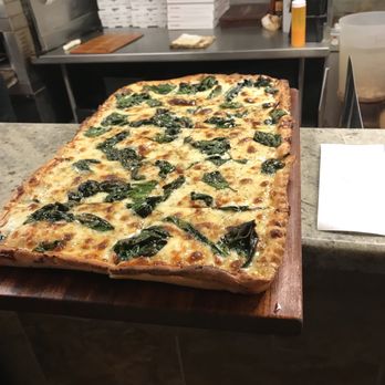 Santucci’s Original Square Pizza - 131 Photos & 367 Reviews - Italian ...