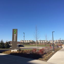 Central Park Playground and Splash Pad - 20 Photos - Playgrounds ...