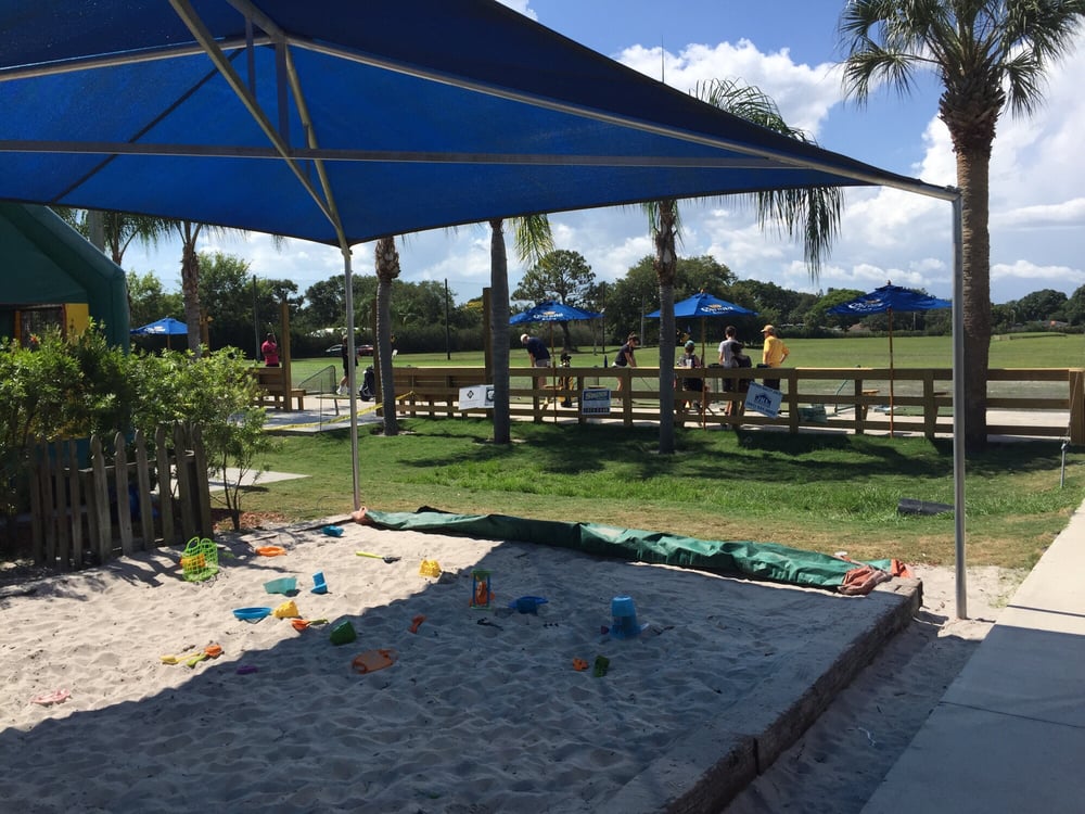 Evie’s Mini Golf-Western Theme - 14 Reviews - Ice Cream & Frozen Yogurt ...
