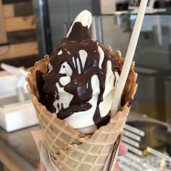 Magpies Softserve - 702 Photos & 427 Reviews - Ice Cream & Frozen ...