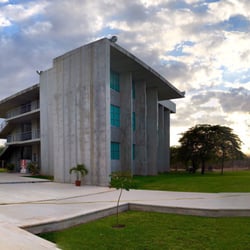Universidad Marista - Colleges & Universities - Periférico Norte ...