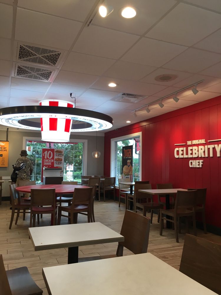 KFC - 19 Photos - Fast Food - 5080 N 9th Ave, Pensacola, FL ...