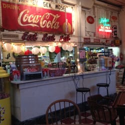 Jefferson Texas General Store - 101 Photos & 15 Reviews - Convenience ...