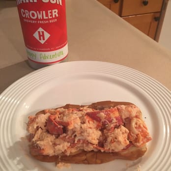 Pauli’s - 379 Photos & 504 Reviews - Sandwiches - 65 Salem St, North ...