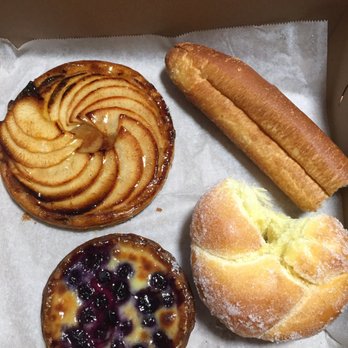 Fuji Bakery - 326 Photos & 184 Reviews - Bakeries - 526 S King St ...