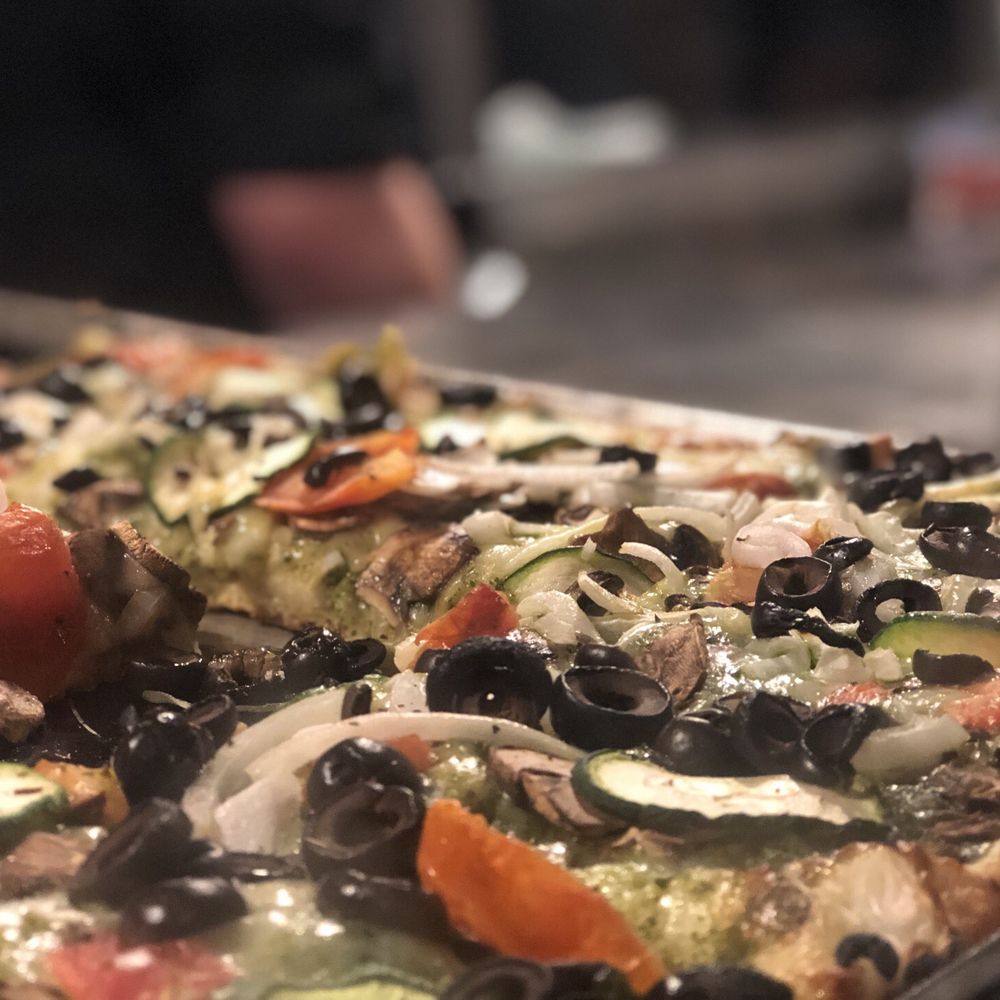 Top 100 Pizza Spots in the U.S., According to Yelp - Last Updated ...