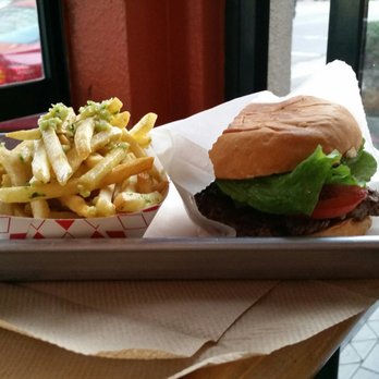 TrueBurger - 648 Photos & 1434 Reviews - Burgers - 146 Grand Ave ...