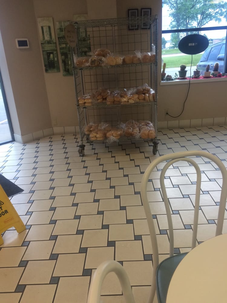 Papas Bakery - Bakeries - 6055 S Howell Ave, Mitchell Field, Milwaukee ...