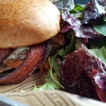 Cafeteria 15L - 2610 Photos & 1962 Reviews - American (Traditional ...