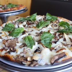 Whitecaps Pizza - 85 Photos & 169 Reviews - Pizza - 8290 N Lake Blvd ...