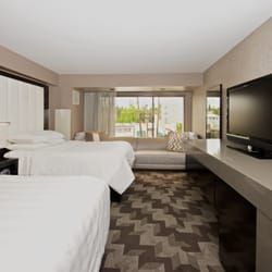 Beverly Hills Marriott - 84 Photos & 62 Reviews - Hotels - 1150 S ...