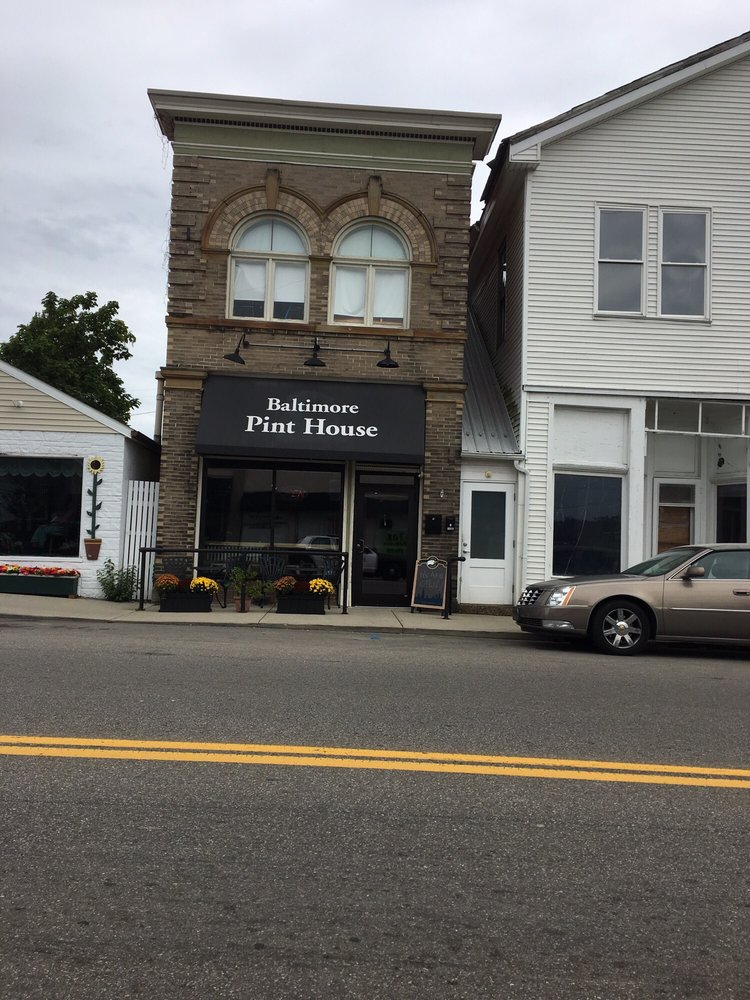 Baltimore Pint House - 10 Photos & 14 Reviews - American (Traditional ...