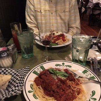Papa’s Italian Restaurant - 86 Photos & 266 Reviews - Italian - 129 1/2 ...