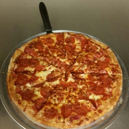 Hometown Pizza - Pizza - 131 W Michigan Ave, Clinton, MI - Restaurant ...