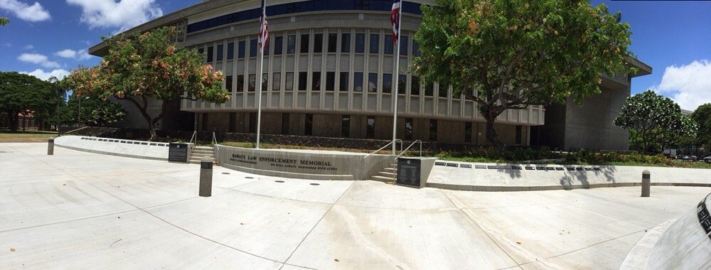 Hawaii Law Enforcement Memorial - 16 Photos - Landmarks & Historical ...