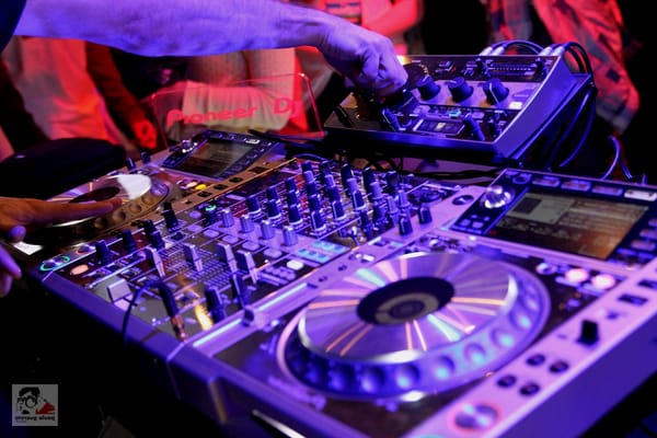 Las Vegas DJ Parties - Party & Event Planning - 123 W Colorado Ave ...