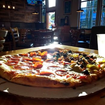 Great White Pizza - 22 Photos & 31 Reviews - Pizza - 801 S Pier Park Dr ...
