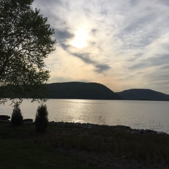 Riverfront Green Park - 71 Photos & 12 Reviews - Parks - Railroad Ave ...