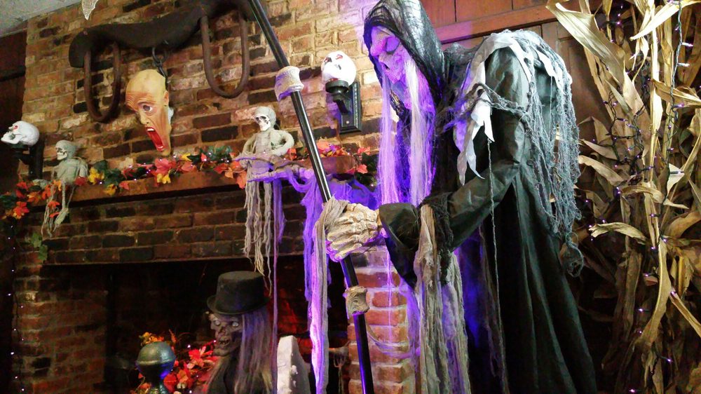 Ott House - 39 Photos & 83 Reviews - Pubs - 5 W Main St, Emmitsburg, MD ...