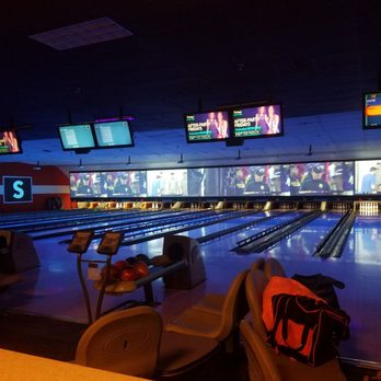 Bowlero Fair Lawn - 14 Photos & 34 Reviews - Bowling - 22-22 Maple Ave ...
