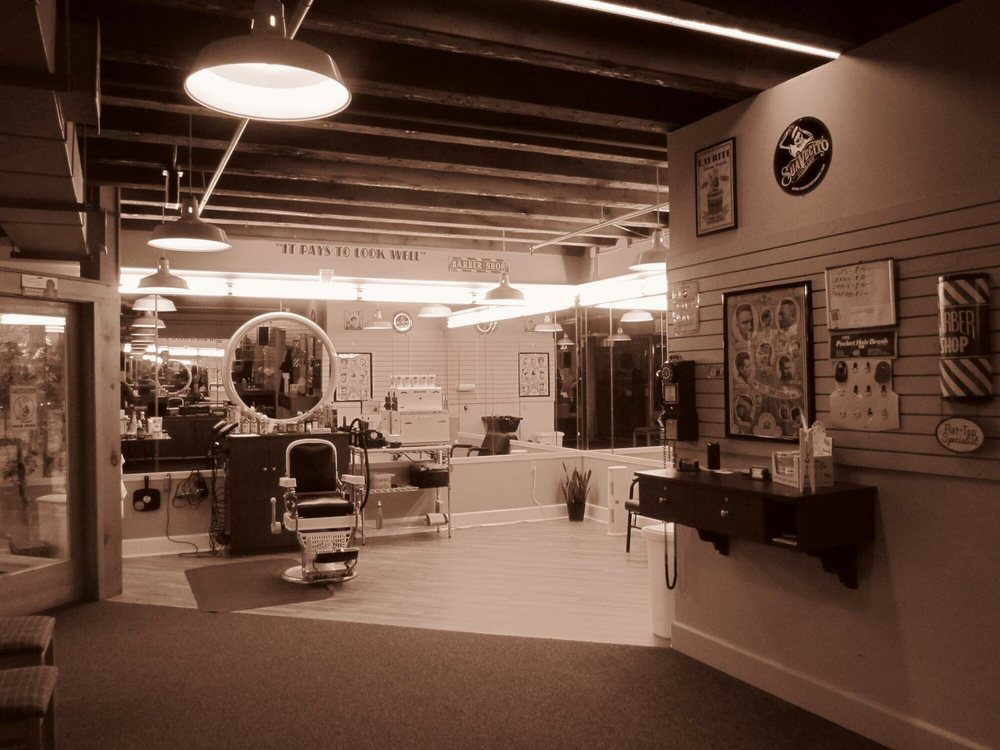 The Icy Pelt Tonsorial Parlor - Barbers - 25 S Mountain Dr, Lincoln, NH ...