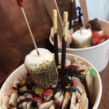 Holy Roly Ice Cream - 272 Photos & 136 Reviews - Ice Cream & Frozen ...