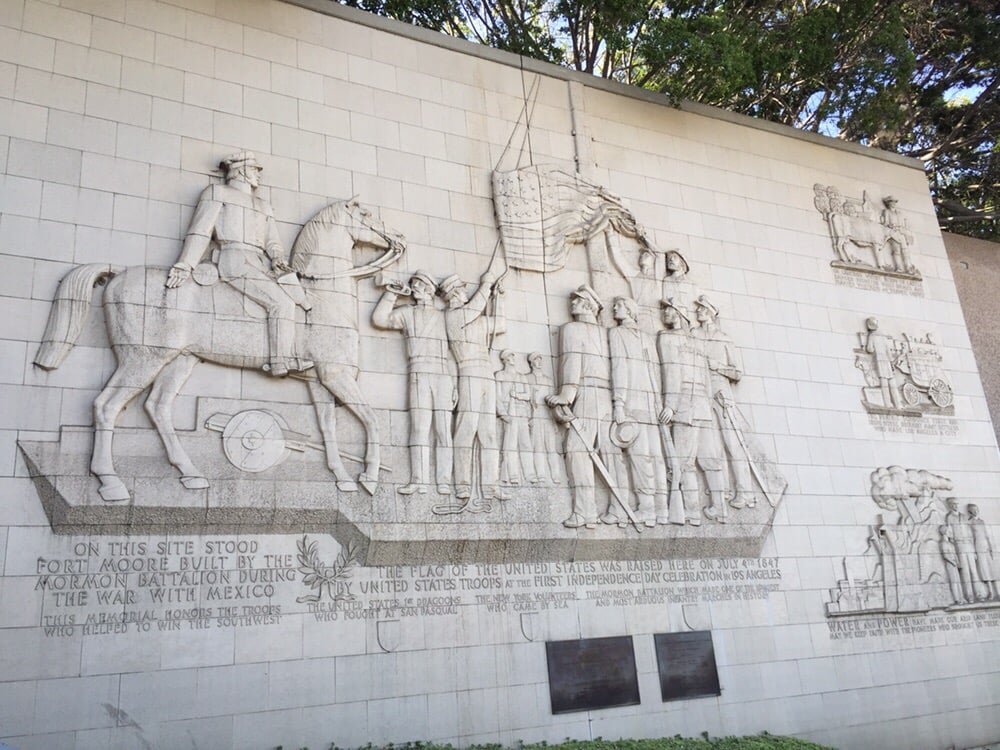 Fort Moore Pioneer Memorial - 10 Photos - Landmarks & Historical ...