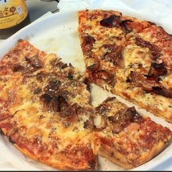 Julio’s Famous Pizza - Order Food Online - 10 Reviews - Pizza - 538 ...