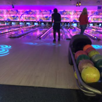 SpareZ - 162 Photos & 106 Reviews - Bowling - 5325 S University Dr ...