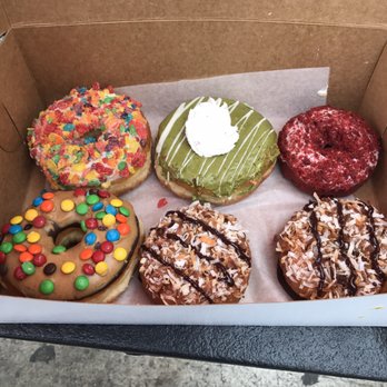 DK’s Donuts of Orange - 1344 Photos & 651 Reviews - Donuts - 3744 E ...