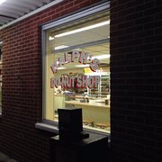 Ralphs Donut Shop - 26 Photos & 59 Reviews - Donuts - 59 S Cedar Ave ...