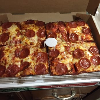 Jet’s Pizza - 24 Photos & 17 Reviews - Pizza - 6523 Bardstown Rd, Fern ...