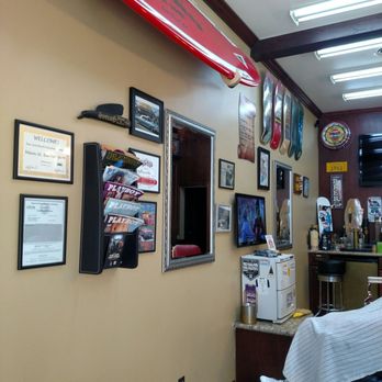 Main Street Barber Shop - 26 Photos & 117 Reviews - Barbers - 317 1/2 ...