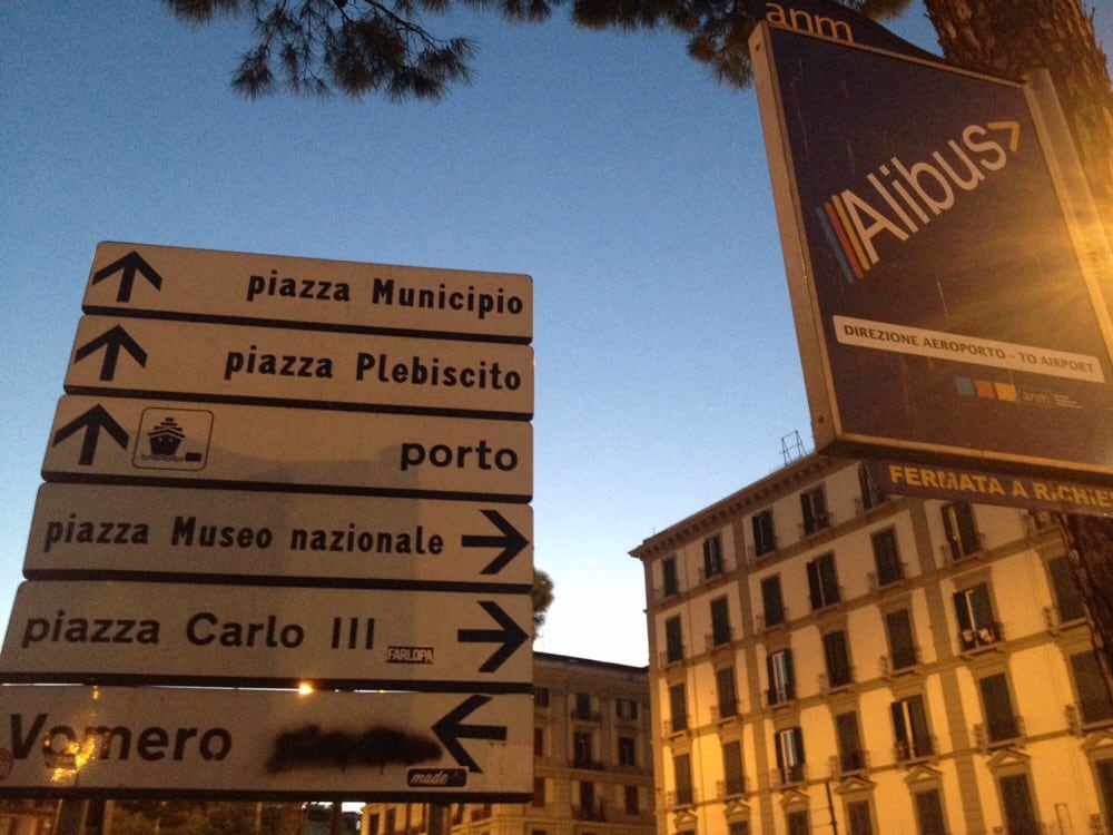 Alibus - Public Transportation - Piazza dell'Immacolata Vecchia, Naples ...