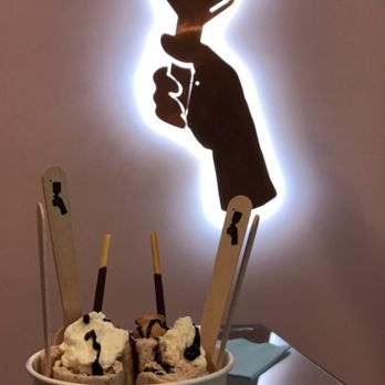 Holy Roly Ice Cream - 272 Photos & 136 Reviews - Ice Cream & Frozen ...