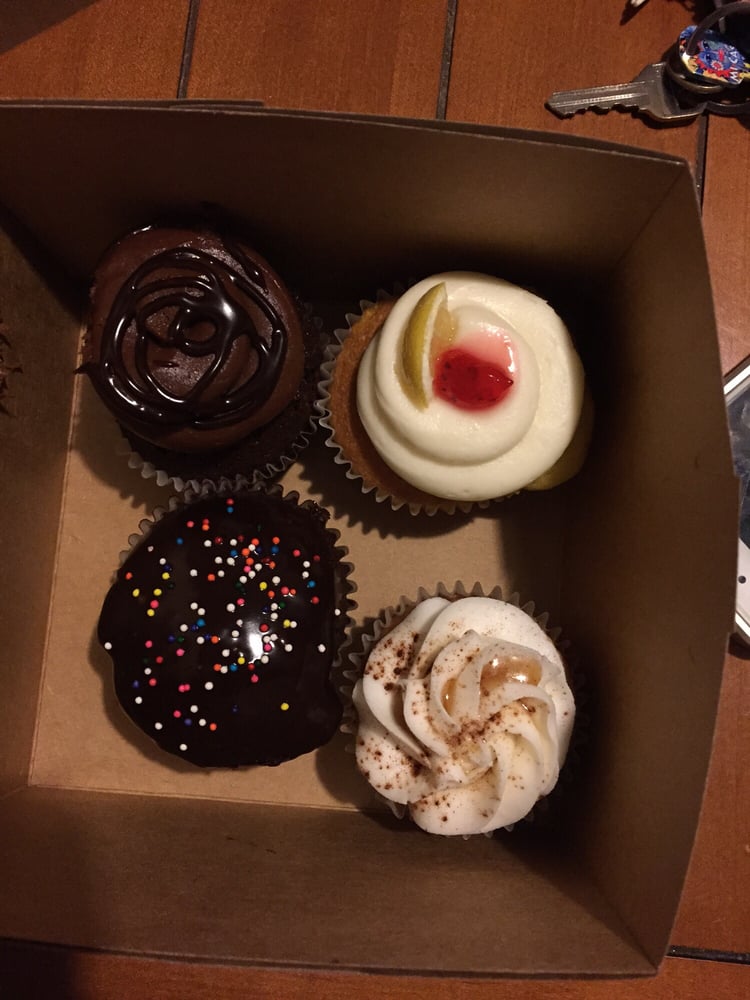 Oh Yeah Cakes - Last Updated June 11, 2017 - 21 Photos & 20 Reviews ...