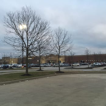 Walmart Supercenter - 20 Photos & 40 Reviews - Grocery - 2020 Bashford ...