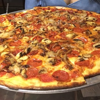 Vito’s Pizza - Order Food Online - 484 Photos & 1059 Reviews - Pizza ...