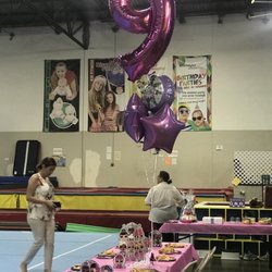 Discover Gymnastics - 25 Reviews - Gyms - 747 N Shepherd Dr, The ...