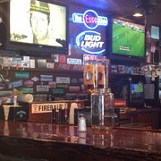 The Esso Club - 24 Photos & 39 Reviews - Sports Bars - 129 Old ...