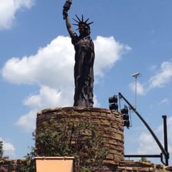 Statue of Liberty - Local Flavor - Orange And Magnolia, Uptown, Orlando ...