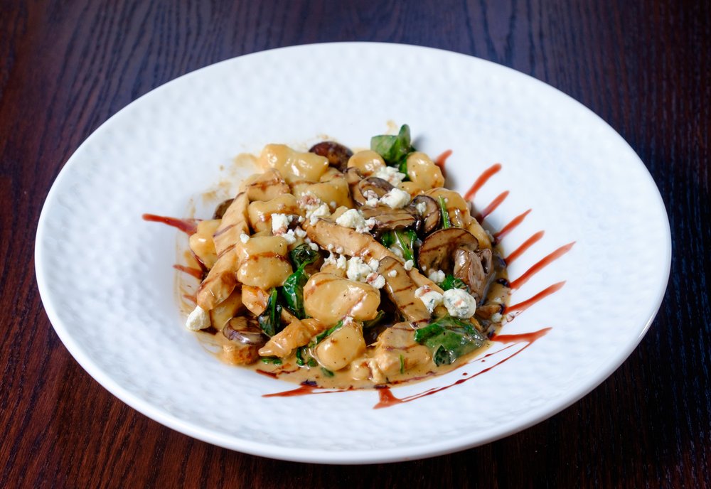 Varia - 264 Photos & 139 Reviews - Italian - 100 E Main St, Norfolk, VA ...