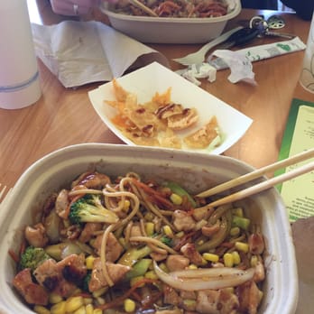 Fusabowl - Order Online - 35 Photos & 42 Reviews - Asian Fusion - 9336 ...