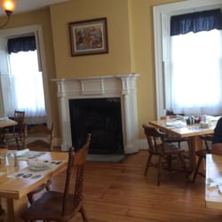 The Sumner House - 11 Reviews - American (Traditional) - 122 Main St ...