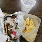 Yannis Gyros - 19 Photos & 56 Reviews - Greek - 1814 Adlai Stevenson Dr ...