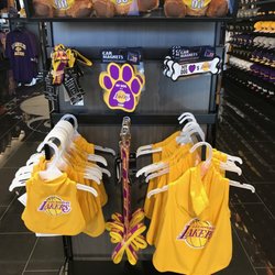 Lakers Team Shop - 36 Photos & 12 Reviews - Sports Wear - 729 North ...