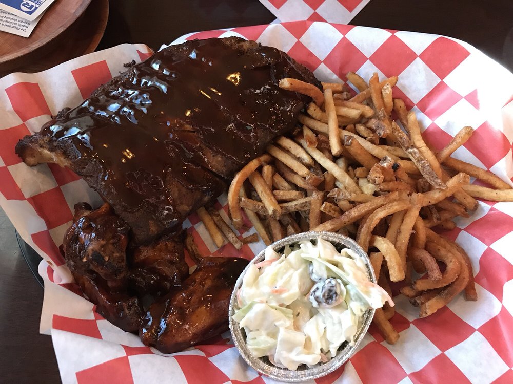 Patriots Grill - 19 Photos & 39 Reviews - Barbeque - 7313 Main St ...